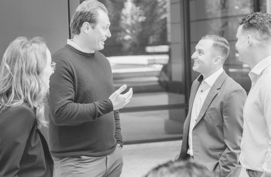 Tech Investment Bank for Software & Internet Businesses | VPA